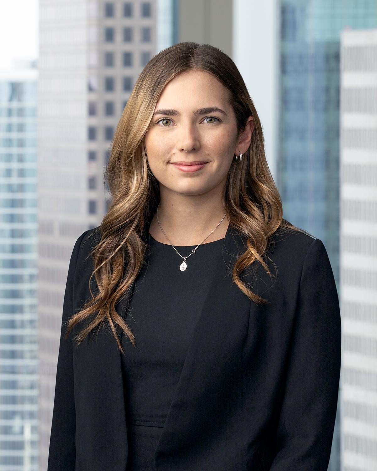 Andreina Escobar | People | Vinson & Elkins LLP