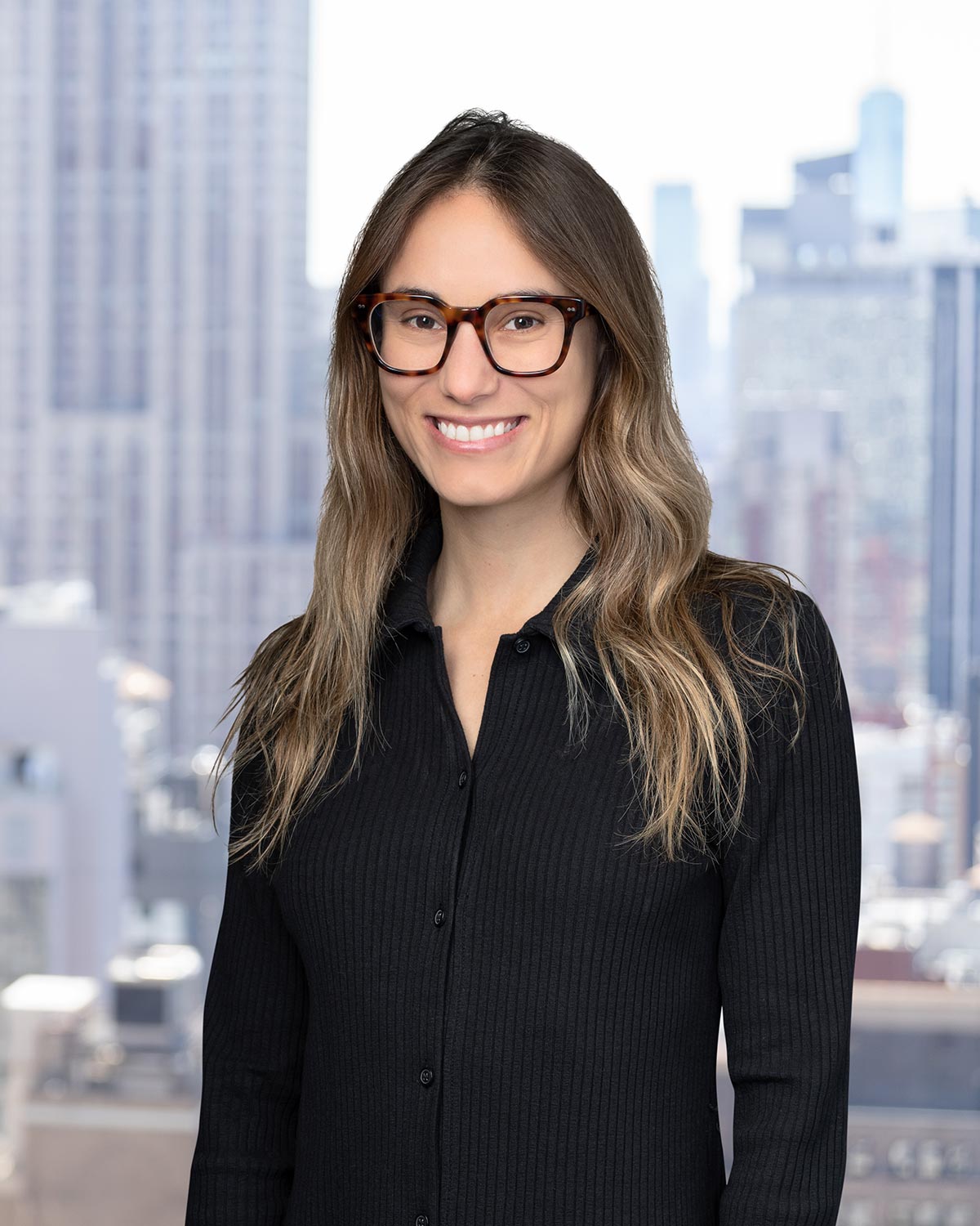 Camila Gomez Lega | People | Vinson & Elkins LLP